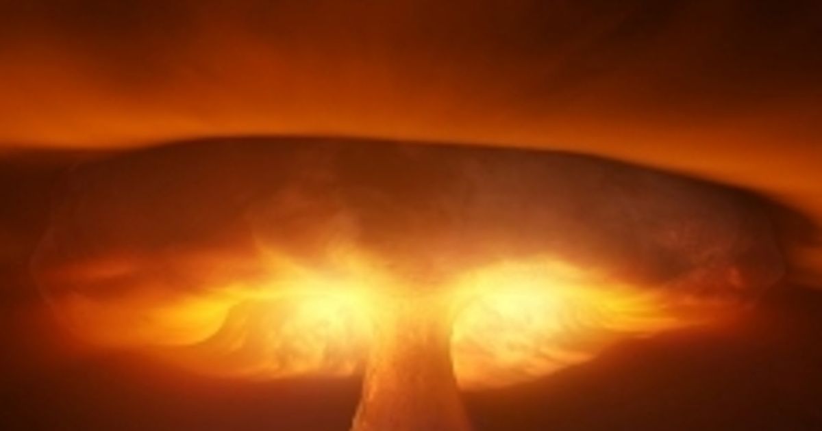 What is the History of the Atomic Bomb? - Facty