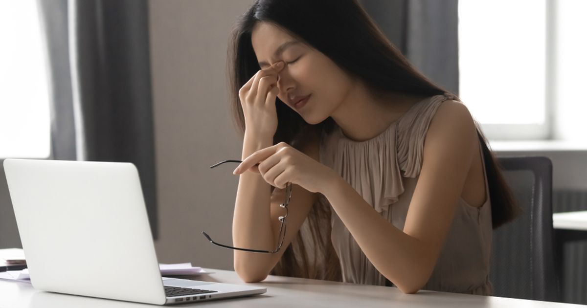 What Causes Eye Strain and How to Treat It - Facty Health