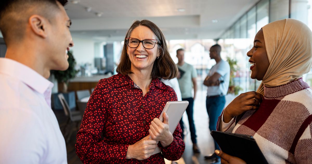 10 Ways to Improve Interpersonal Skills - Facty Health