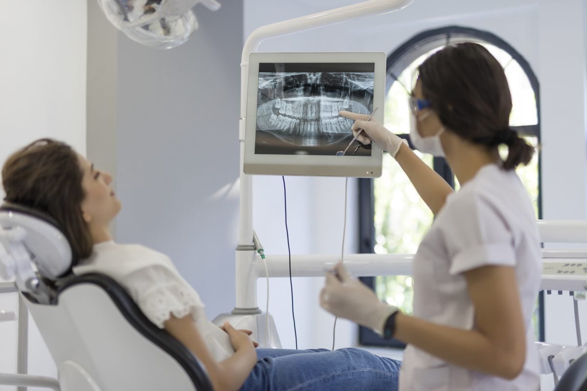 Hyperdontia: Are Extra Teeth a Problem? - Facty Health