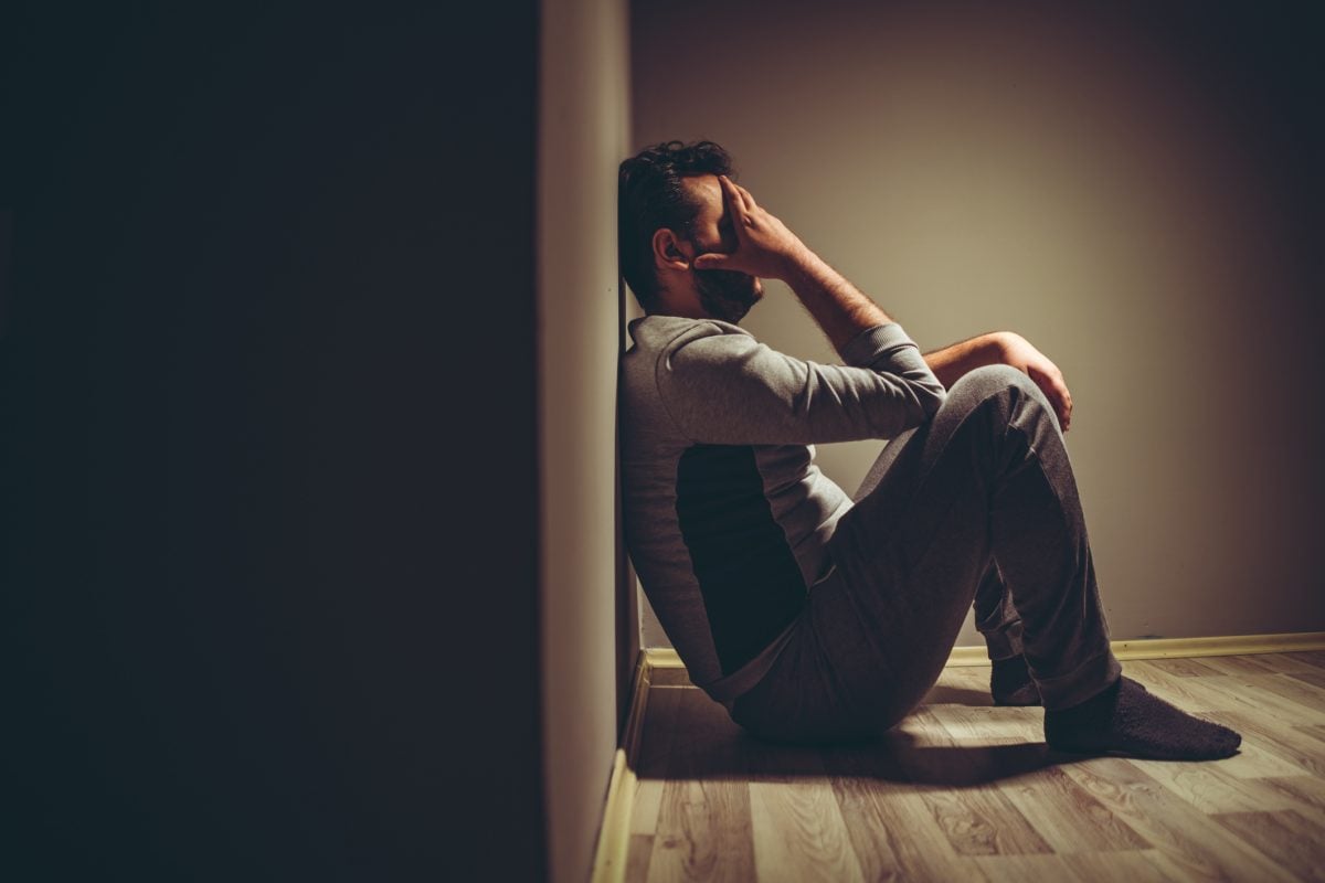 Detachment and Unreality: Symptoms and Causes of Derealization - Facty ...